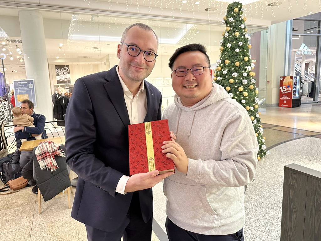 Bro Tyler Hsu Visited Grand Lodge of Czech 20231118 - Freemason GLOC